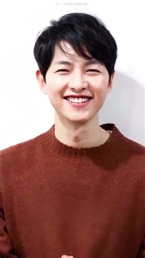 Him 💙✨ and his smile 😊 #Song Joong ki #joong ki #cute boy #vincenzo 🍾🥂#spanish song #edits