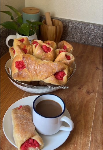 Delicious Pan de Manjar Recipe