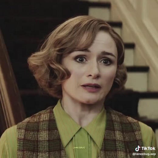 Emily Blunt singing “Can You Imagine That” — Mary Poppins fans rejoice