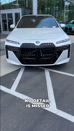 Every detail in the BMW 760i is designed to impress.