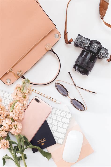 30 Journal Prompts For Self Discovery And Reflection Nunziadreams