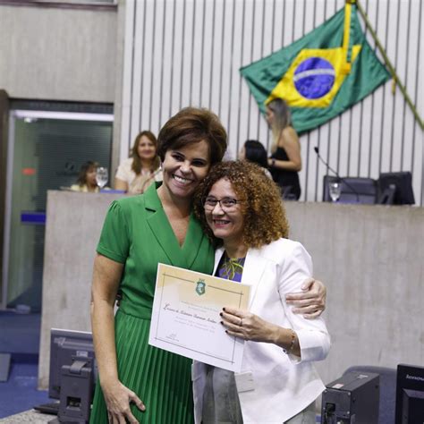 Dia Internacional Da Mulher Farol Opovo