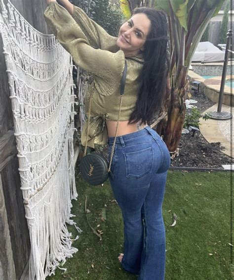 The Milf Next Door R Avaaddams