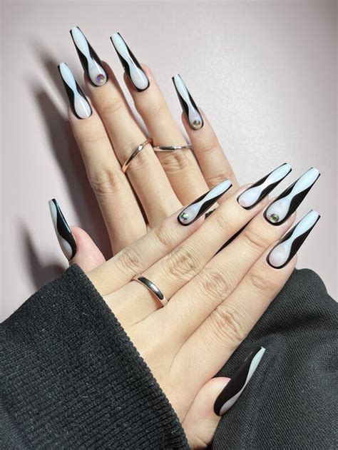 Upgrade Your Look With 24pcs Long Coffin Black And White 3d Rhinestone