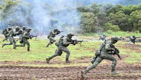 New Age Taiwan Extends Mandatory Military Service To One Year