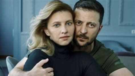 Ukrainian President Volodymyr Zelensky His Wife Olena Zelenska Pose