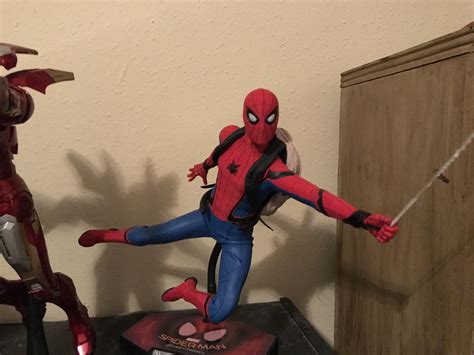 Does Whatever A Spider Can R Hottoys