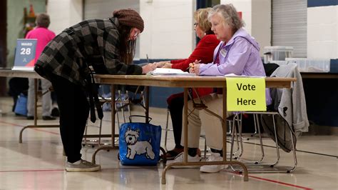 Green Bay Mayor Race Genrich Faces County Official 2 Other Hopefuls