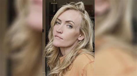 Mommy Blogger Heather Armstrong Known As Dooce To Fans Dead At 47 R