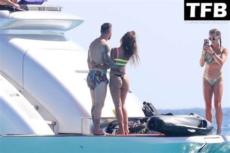 Antonela Roccuzzo Antonelaroccuzzo Nude Leaks Photo 208 Thefappening