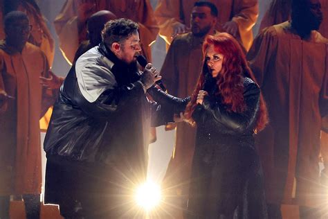Jelly Roll And Wynonna Judd Open 2023 Cma Awards With Need A Favor
