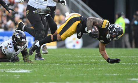 Jaylen Warren Player Props Odds Tips And Betting Trends For Week 12