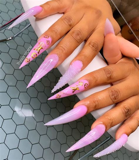 Pin Thelornamorris ‘ Long Square Acrylic Nails Nails Pink Acrylic