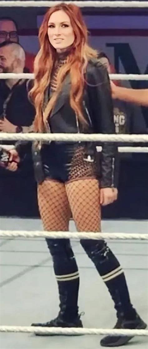 Becky Lynch Looking Sexy In Binghamton 1 By Dragonmatt600 On Deviantart