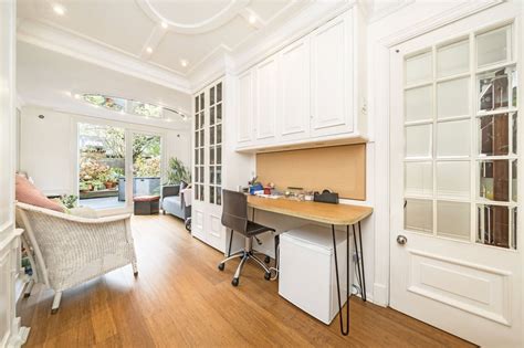 Conran 4 Bedroom Property For Sale In Leyland Road Lee Se12 £600 000