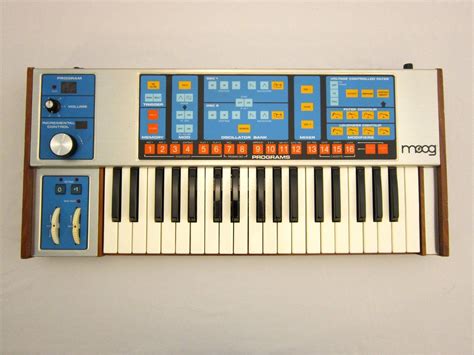 Matrixsynth Moog The Source Vintage Analog Synthesizer Sn 1724