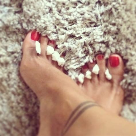 Toks Olagundoyes Feet