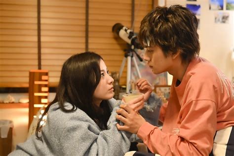 テレ朝post 『星降る夜に』第3話、一星（北村匠海）のワンコ感がフルスロットルに！あまりに尊かった朝の海岸の幸せな時間