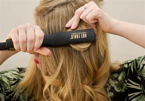 How To Make Beach Waves With A Flat Iron Easy Instructions Lookbook