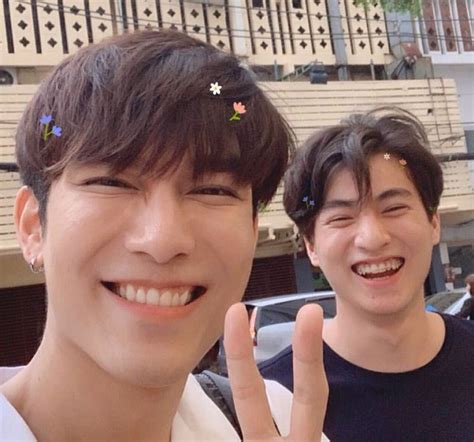 ⁸☁🤍☀🌻🌈 On Twitter Rt Bmnunum รักmg☀️🌻 มั่นใจในตัวmg☀️🌻ก็จะไม่มี