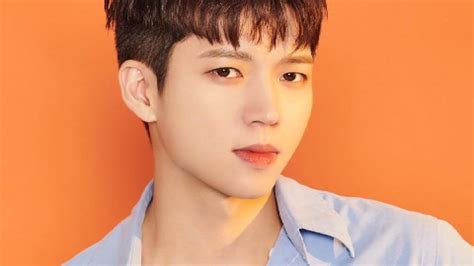 Nam Woo Hyun De Infinite Deja Woollim Entertainment Después De 14 Años