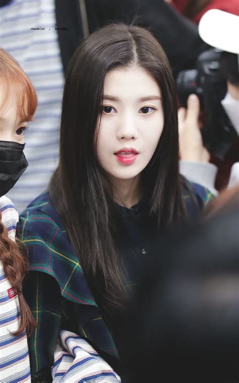 권은비 비주얼이 폭발한다 네이버 블로그