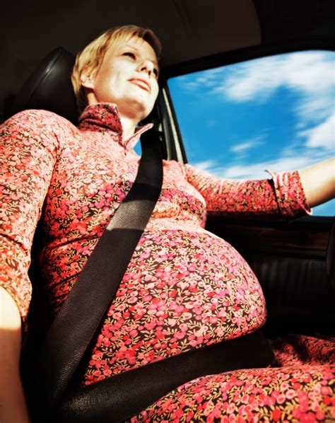 do pregnant women need a special seatbelt health zone