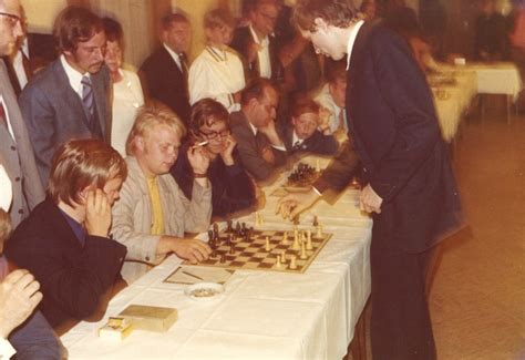 Bobby Fischer 1970 Las Simultáneas Que Pasaron Al Olvido Chessbase
