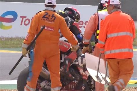 Beginnen Sie Mit Einem Paukenschlag Der 24h Motos Le Mans Yoshimura
