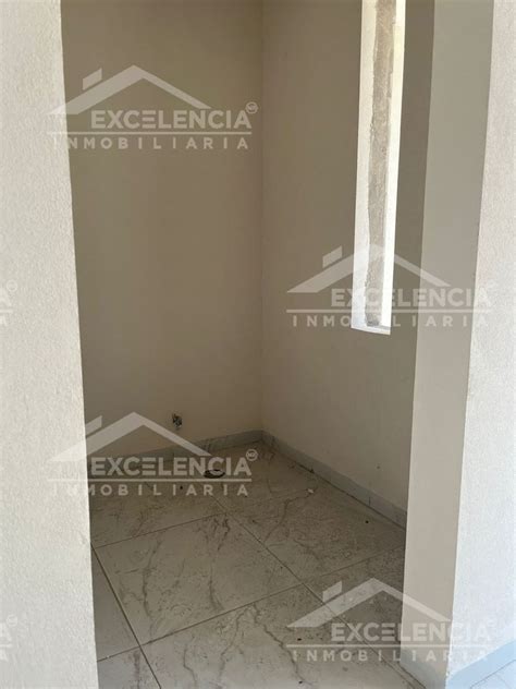 Venta De Moderna Y SÚper Amplia Casa Nueva En CaÑadas Del Bosque Tres