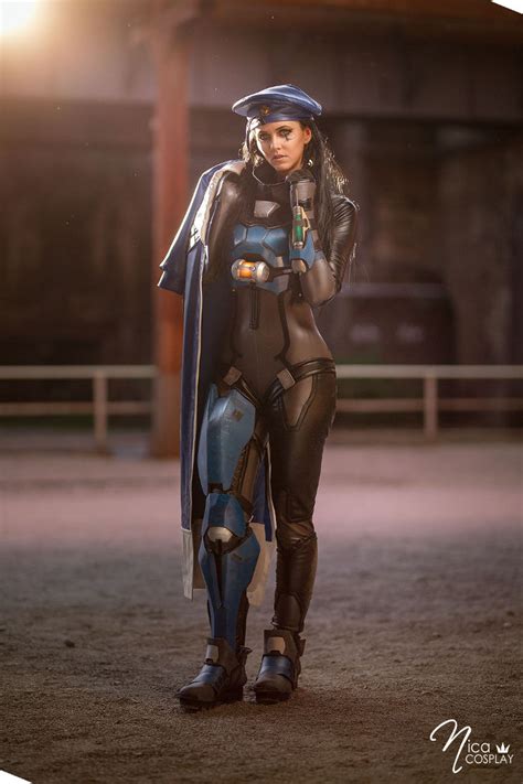 Ana Amari From Overwatch Daily Cosplay Com