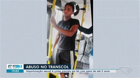 Homem é Preso Por Se Masturbar Ao Lado De Mulher Dentro De ônibus Em