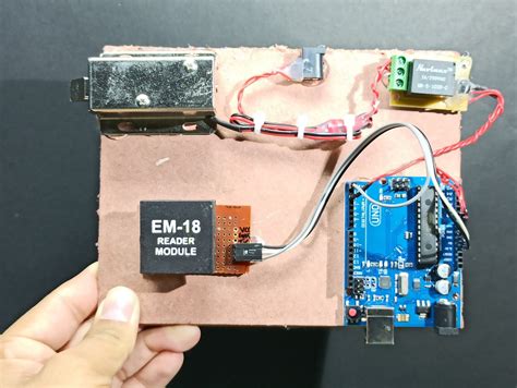 rfid based door lock em 18