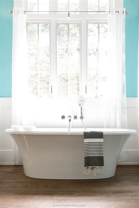 Look At This Gorgeous Bathroom Foutas Are A Beautiful Yet Functional