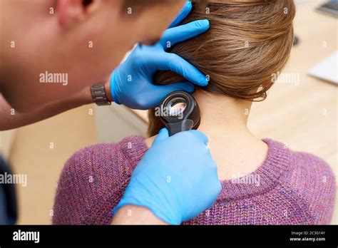 Une Façon Sûre De Diagnostiquer Les Maladies De La Peau Examen Des