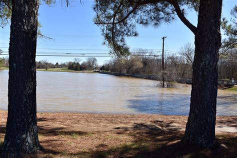 Knoxville Flooding Pictures East Tennessee Flooding Aftermath And Cleanup