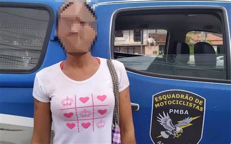 Mulher é Presa Suspeita De Esfaquear Companheiro E Diz Que Ele