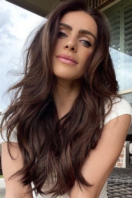 20 Stunning Butterfly Haircut Ideas A Trend Worth Trying Your Classy