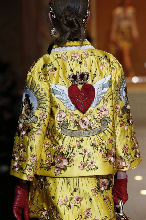 Dolce And Gabbana Fall 2018 Ready To Wear Fashion Show Details