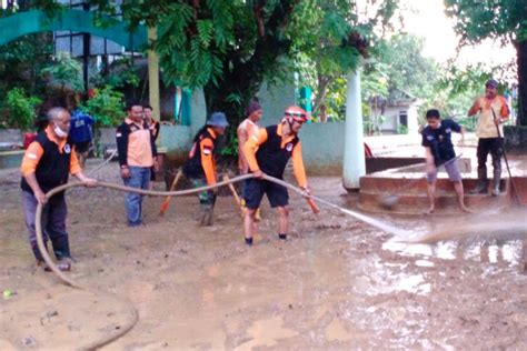 Bpbd Jepara Siagakan Posko 24 Jam Untuk Antisipasi Bencana Antara News