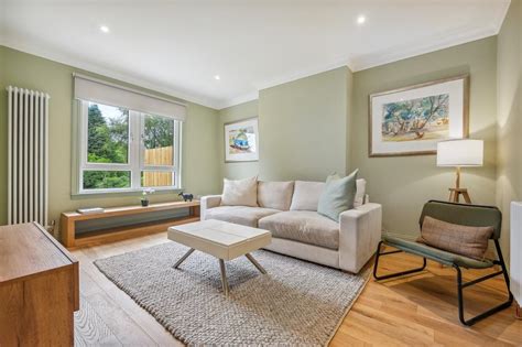 Warden Road Knightswood Glasgow G13 2yg 2 Bed Flat For Sale £135 000