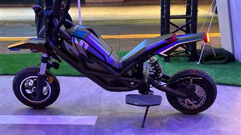 The Acer Predator Extreme Electric Scooter Is Incredibly Fun And Fast