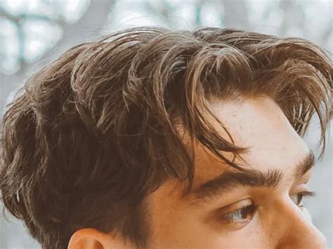 The Tapered Middle Part Hairstyle Onpointfresh Mens Hairstyles
