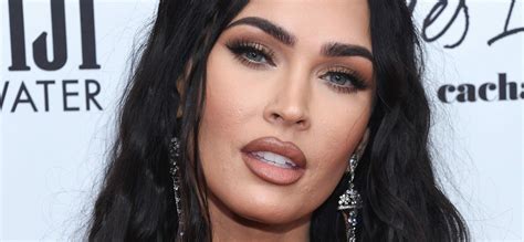Megan Fox Goes Braless Under Blazer During New ‘fitting