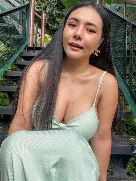 วาร์ปเด็ด น้องกล้วยแขก สาว Onlyfans หุ่นเซ็กซี่ ขยี้ใจ เร้าร้อน ถึงใจ
