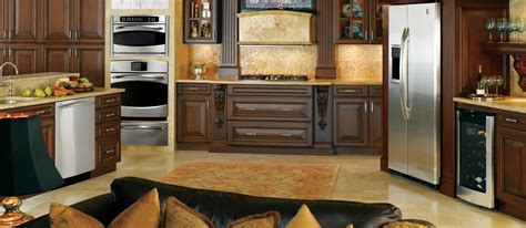 25 Traditional Kitchen Designs For A Royal Look Godfather Style