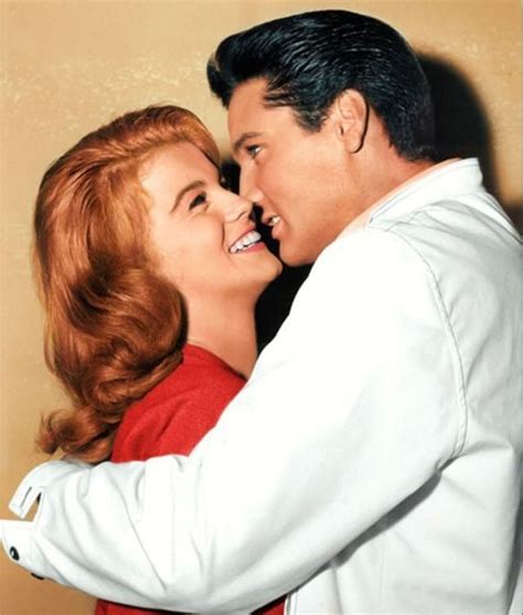 45 Fun And Romantic Photos Of Elvis Presley And Ann Margret In “viva