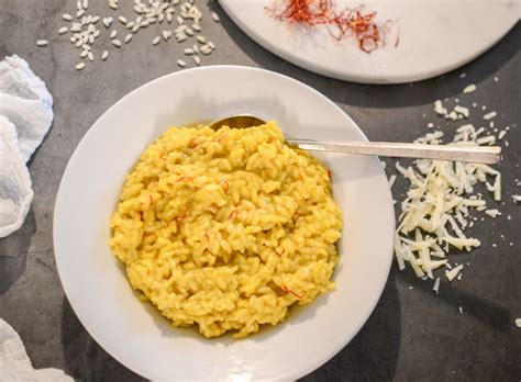 Risotto Alla Milanese Pantry To Table