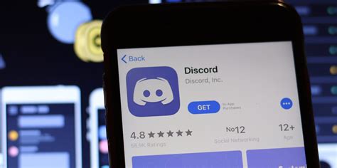 how to directly reply to messages on discord using a computer or mobile