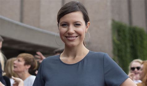 Magalie Lépine Blondeau Complimente Sa Grande Amie Julie Perreault